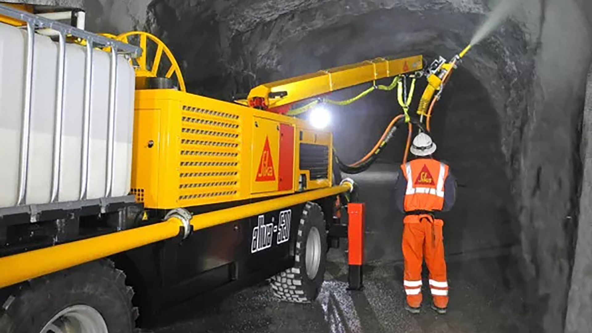 Shotcrete para sostenimiento de la mina Andaychagua