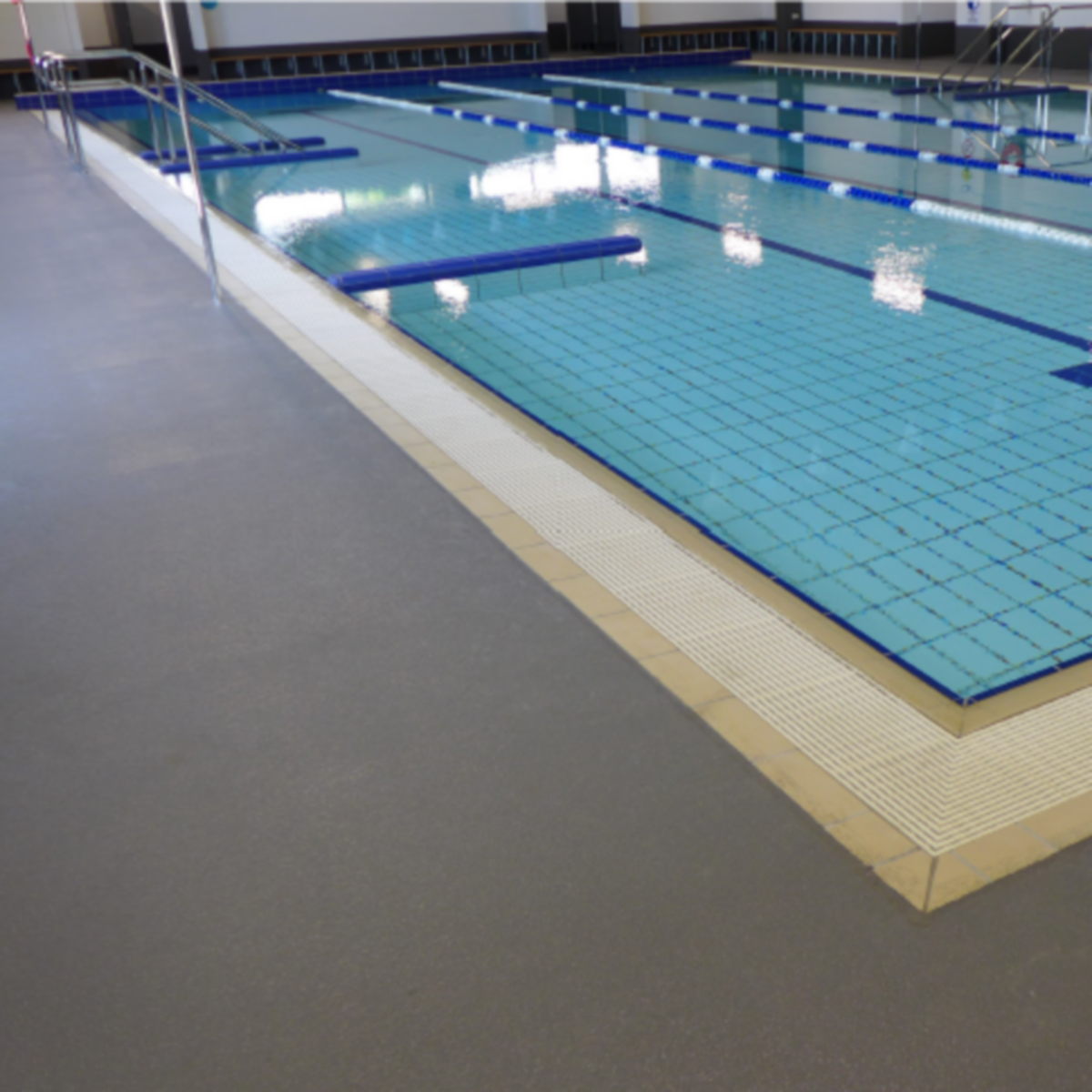 Kings swim pool surrounded by Sikafloor