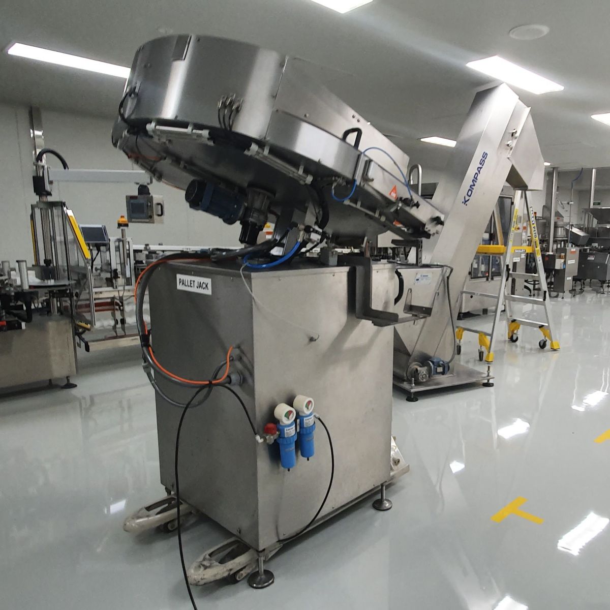 Sanofi Healthcare Warehouse Refurbishent