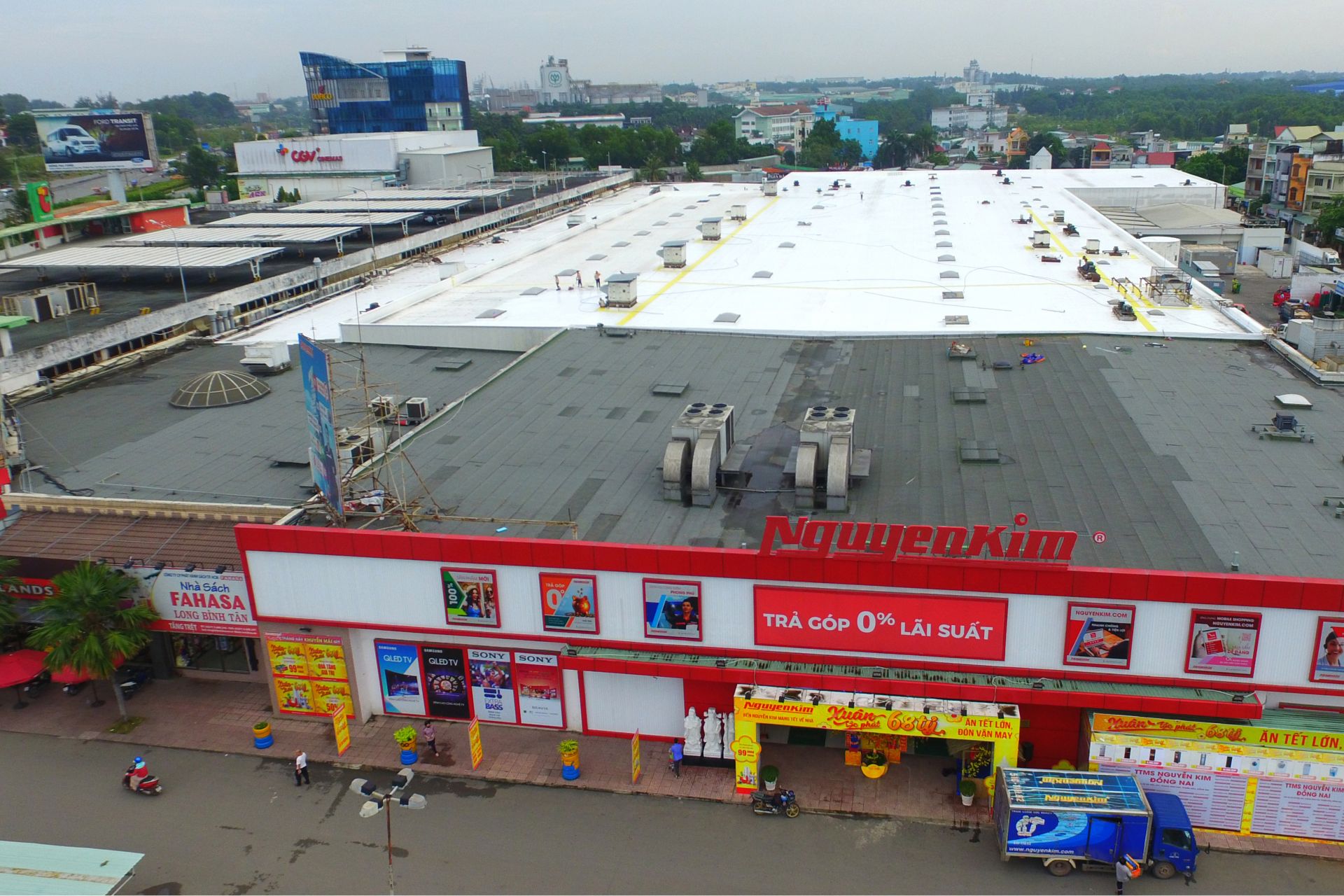 GO! Central Retails - Solar Roof Solution