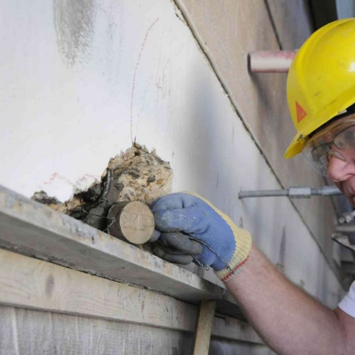 Treatment of Carbonated Concrete