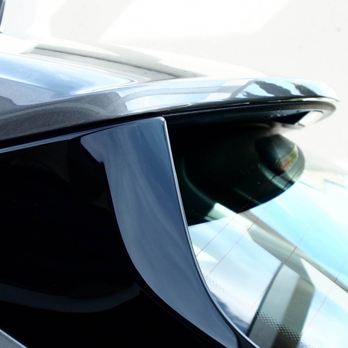 Mixed Material Bonding | Assembly Line Adhesives | Sika Automotive