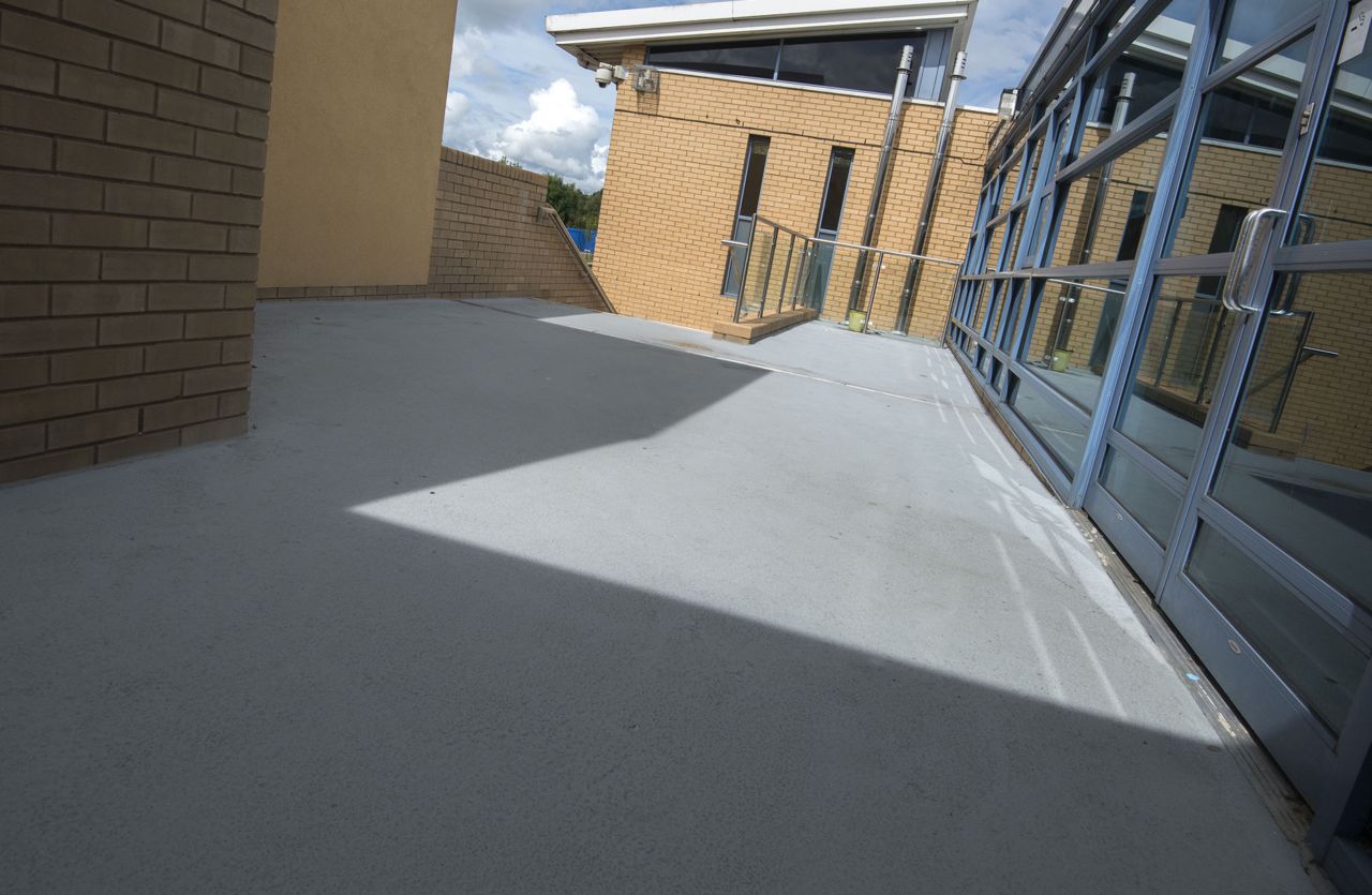 Latent curing agent for aliphatic waterproofing coatings | Incorez