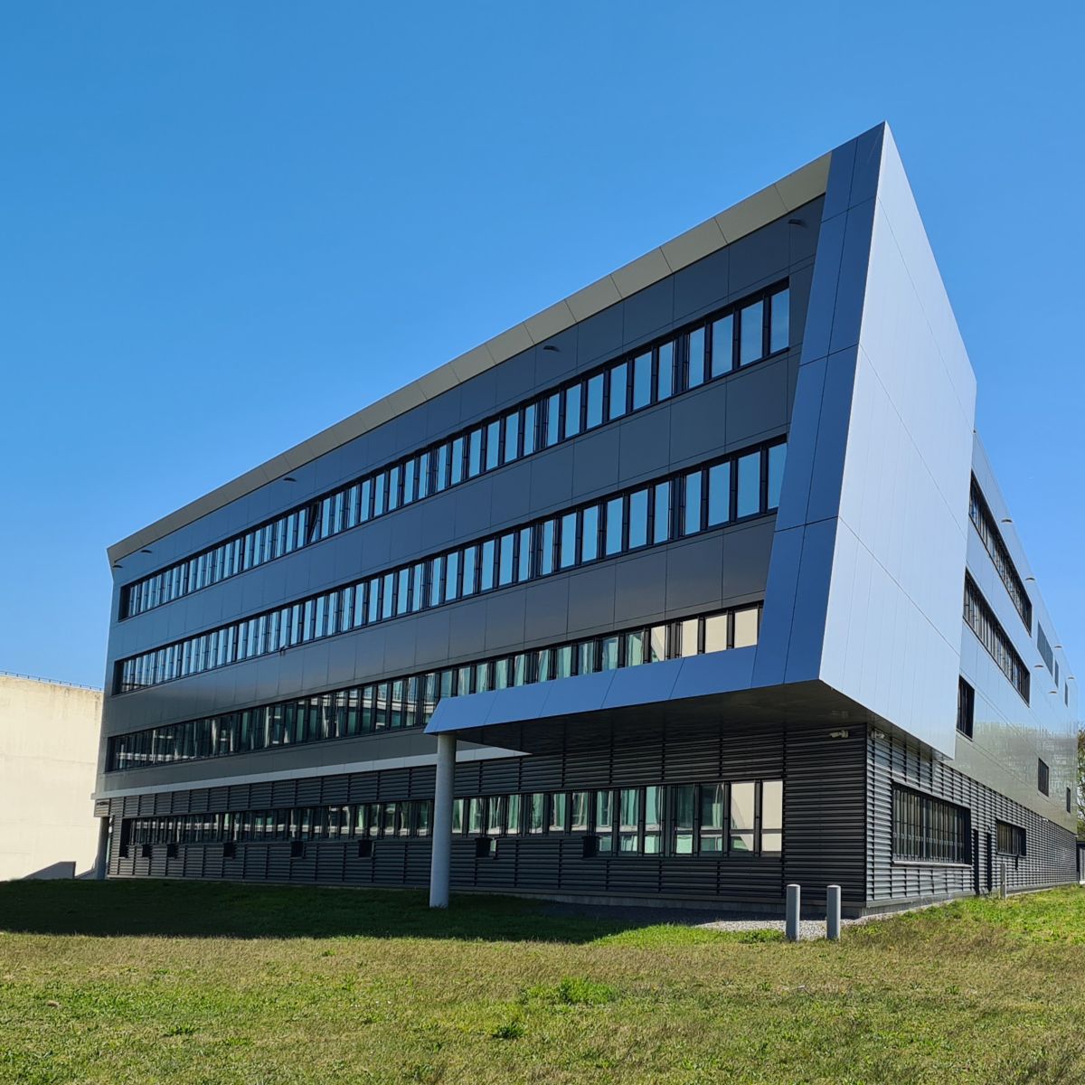 Circular Economy: Sika joins "Open Hybrid LabFactory".