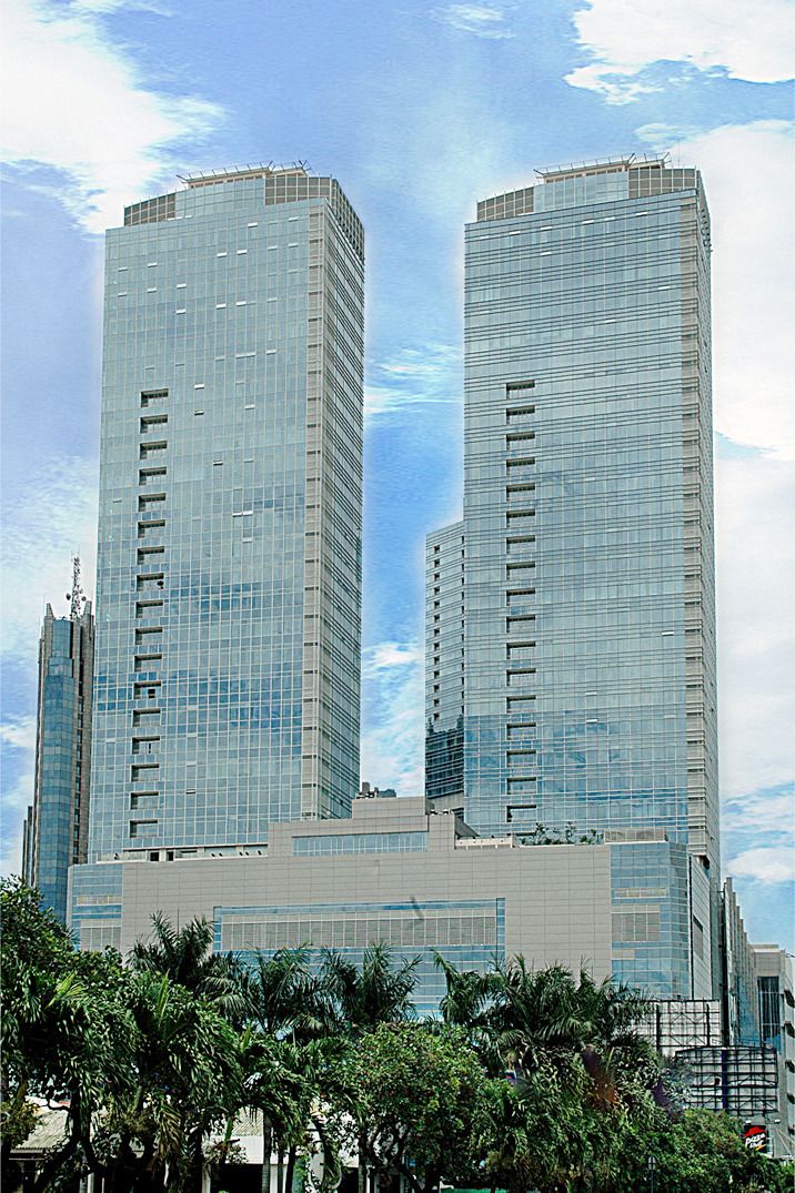 One Pacific Place