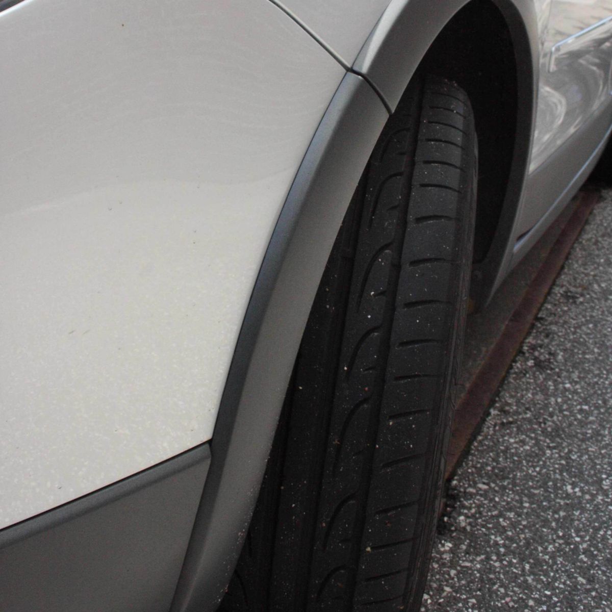 SikaForce | Exterior Adhesives | Sika Automotive