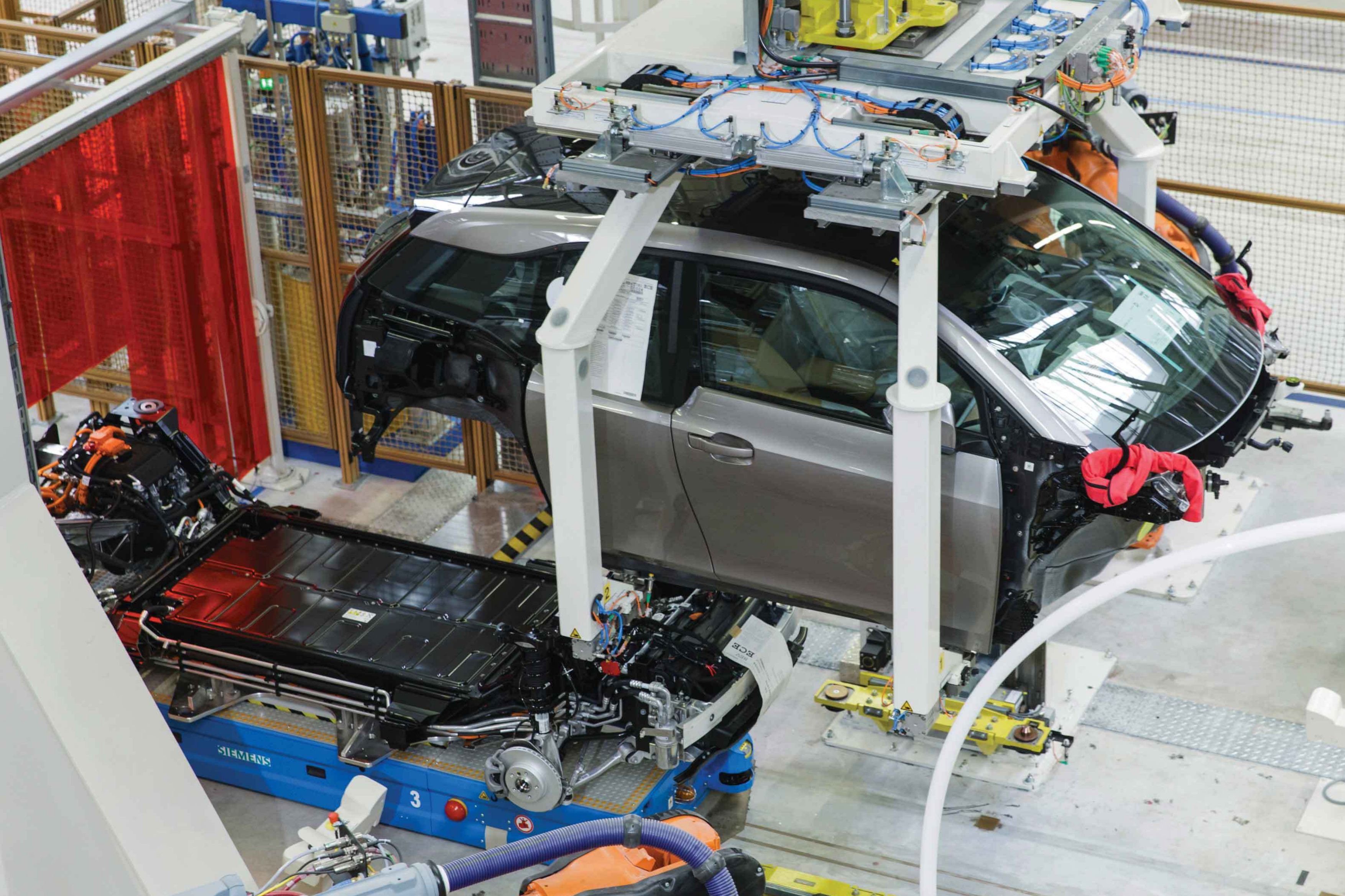 Mixed Material Bonding | Assembly Line Adhesives | Sika Automotive