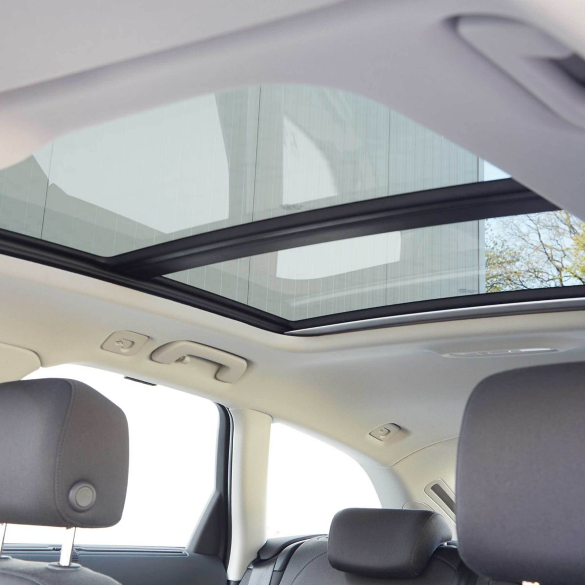 Roof Module Bonding | Exterior Adhesives | Sika Automotive