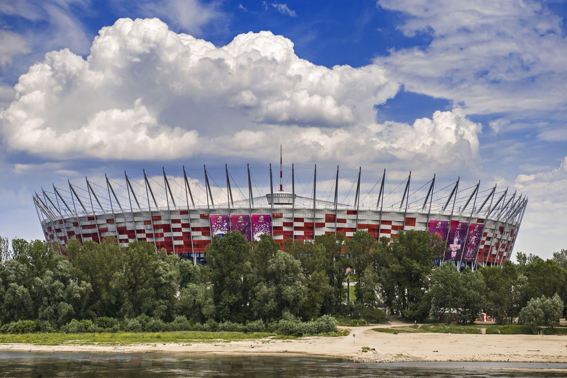 Solutions for Stadiums & Sports Centers