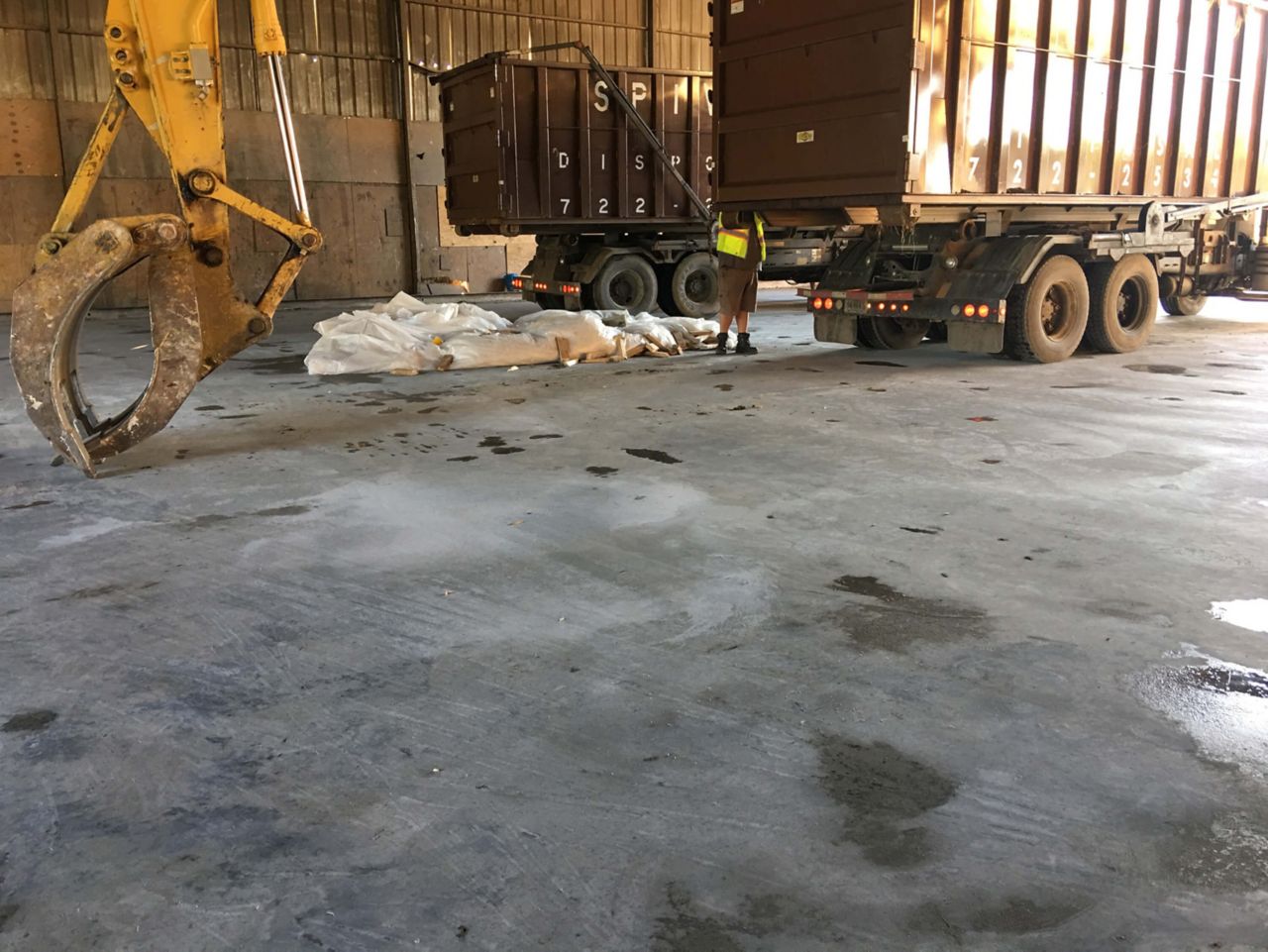 Spivey Disposal Tipping Floor