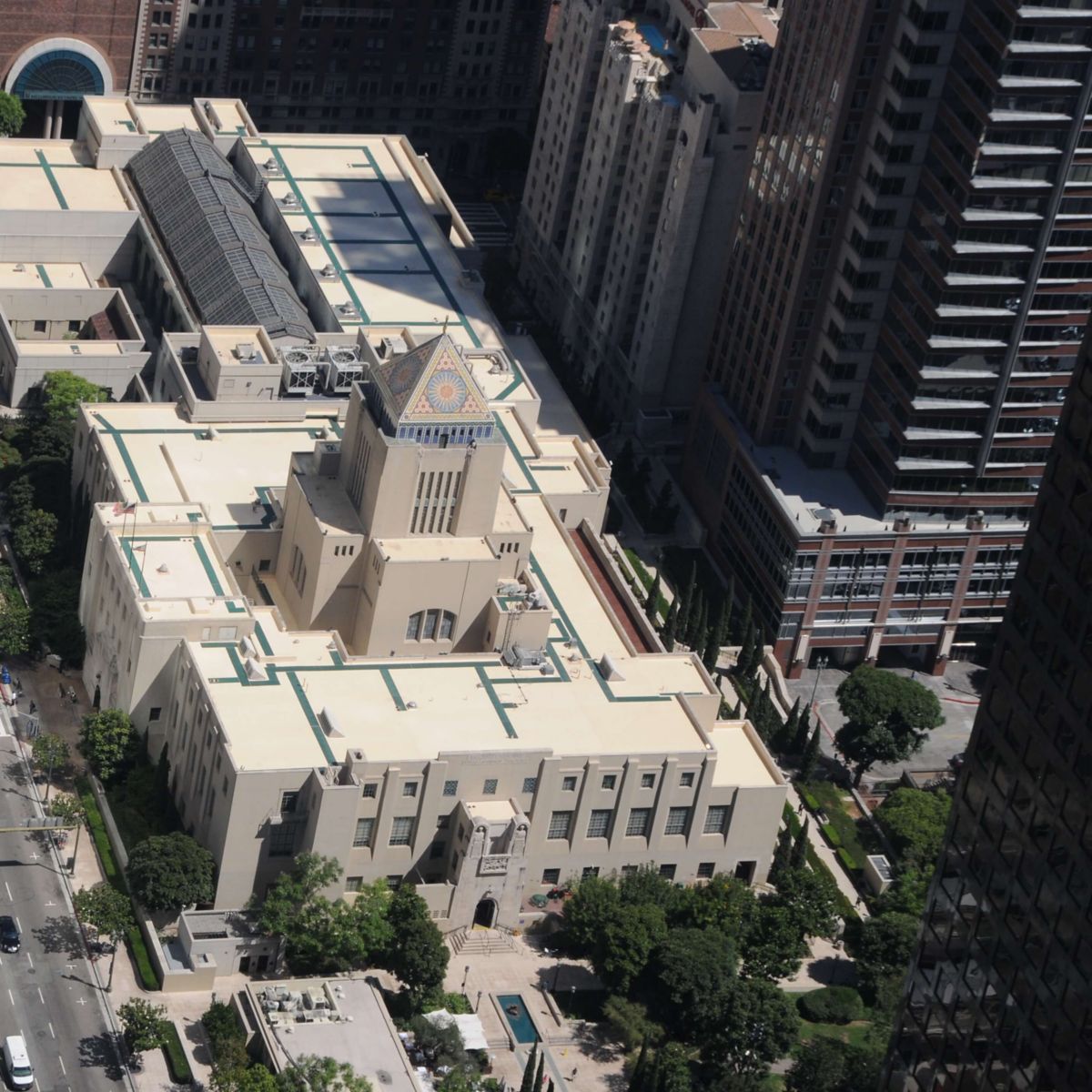 Richard Riordan Central Library