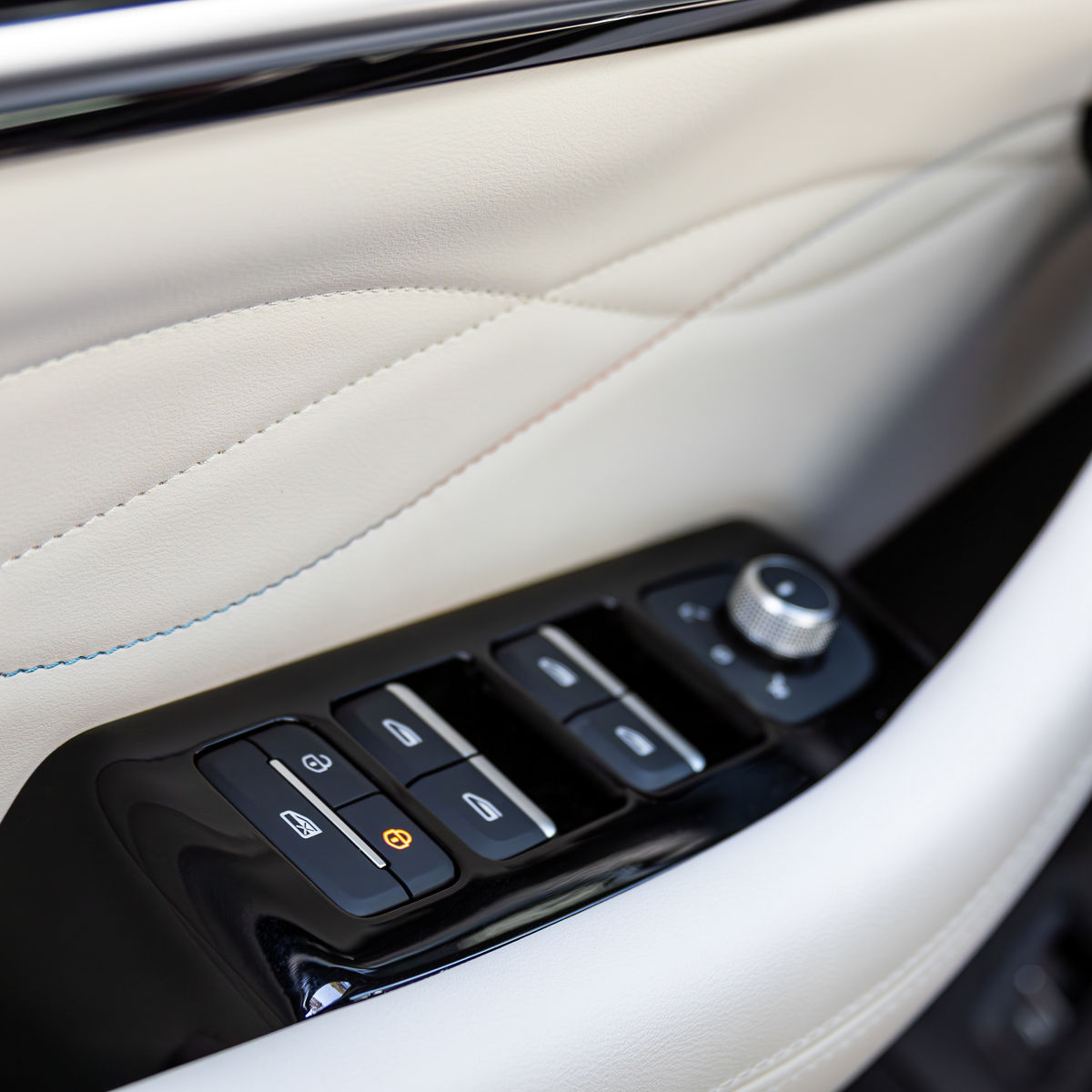 SikaMelt | Interior Adhesives | Sika Automotive