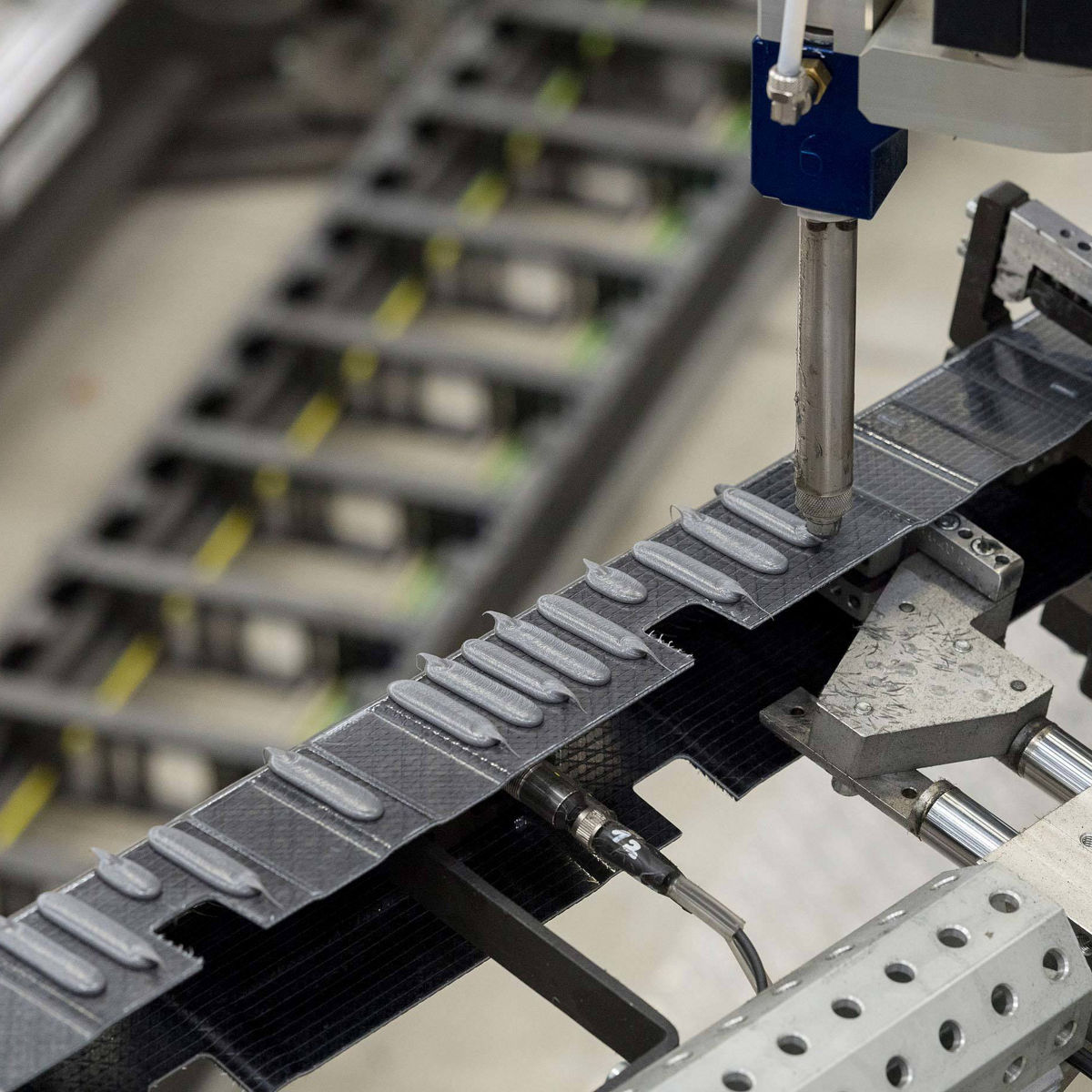 Crash Durable Bonding | Body Shop Adhesives | Sika Automotive