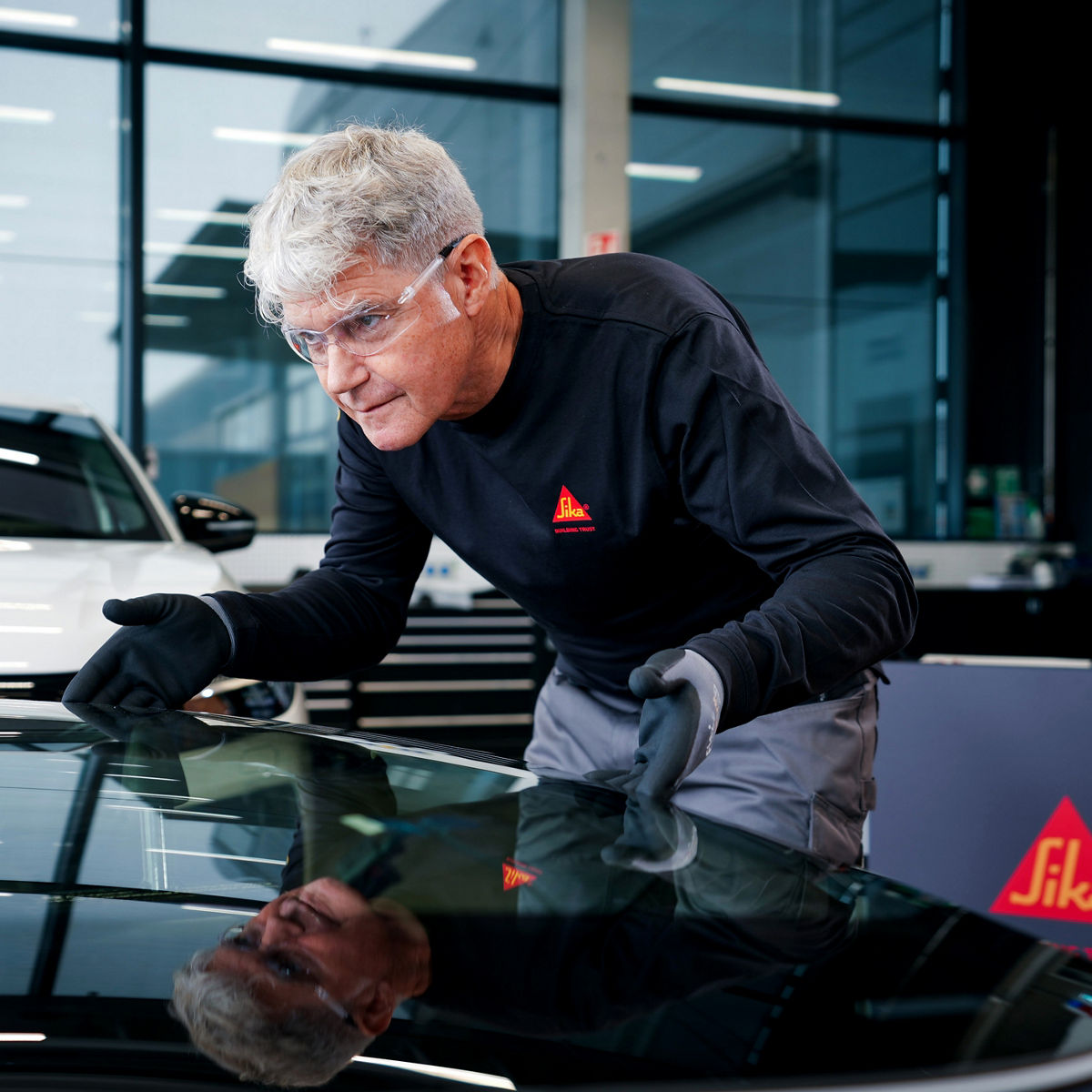 Automotive Aftermarket Academy - Vehicle Glass Replacement | Sika