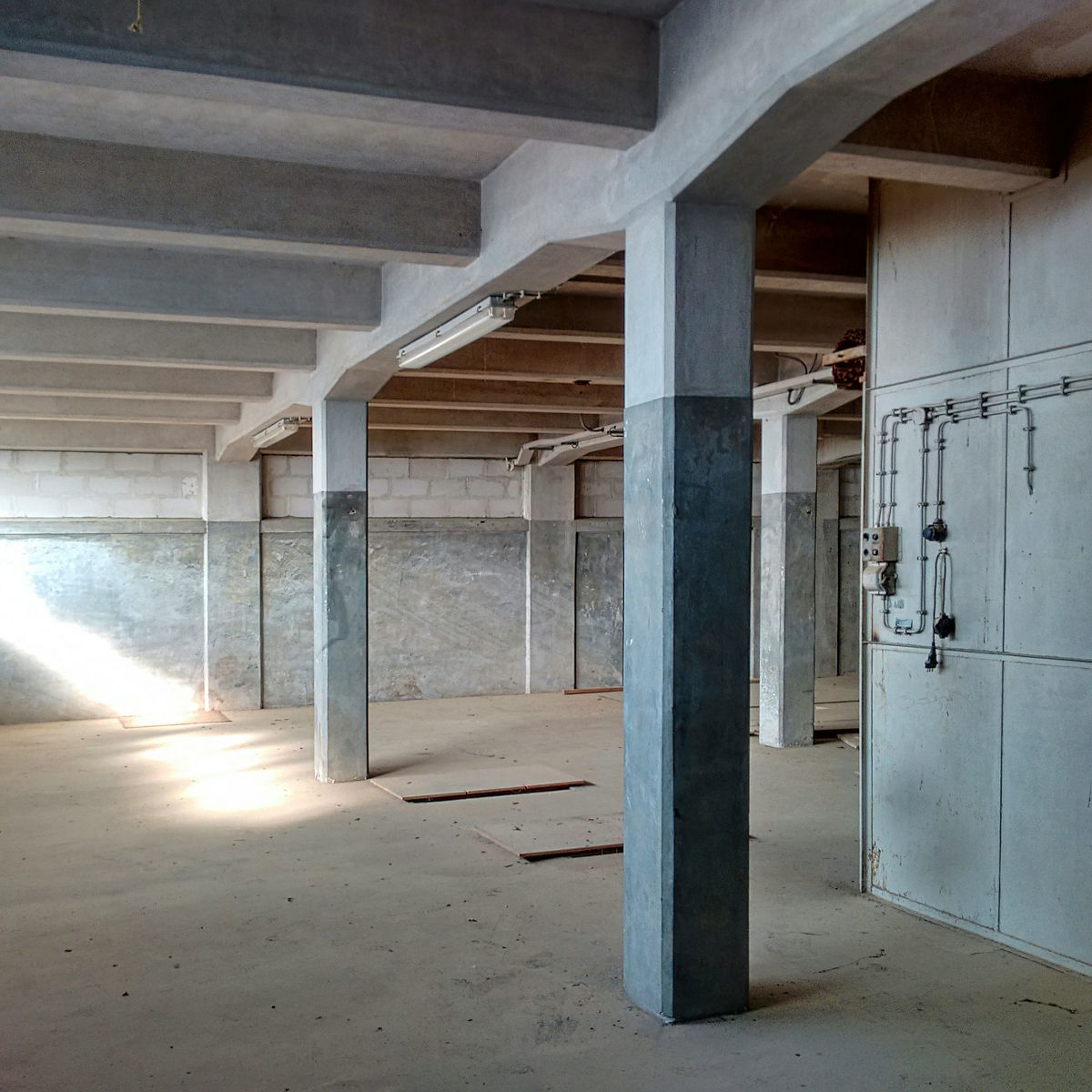 Kenali 8 Penyebab Dak Beton Bocor dan Tips Mengatasinya