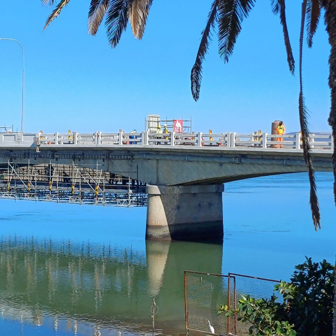 Structural Strengthening of Carinus Bridge in the Western Cape